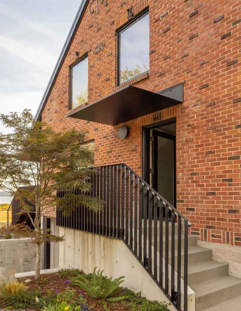 SHED Architecture & Design | Seattle Architects | Dyes Inlet Farmhouse ...